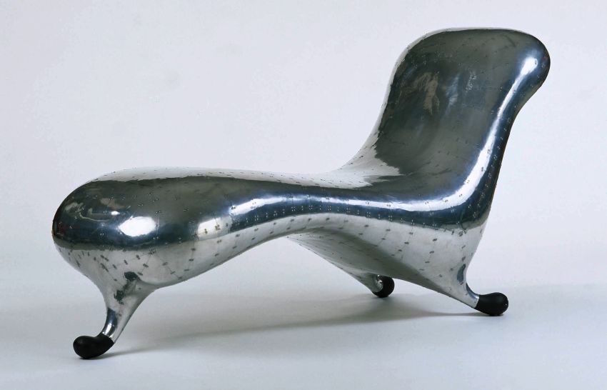 Marc Newson Lockheed Lounge - Total Design Reviews